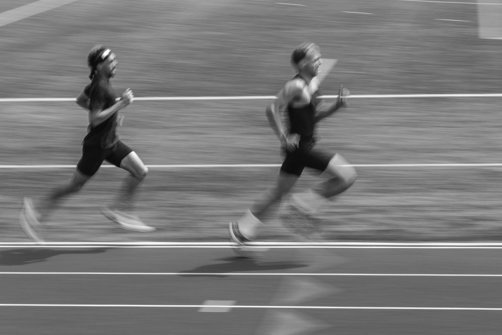 Empire Elite – Miler Running